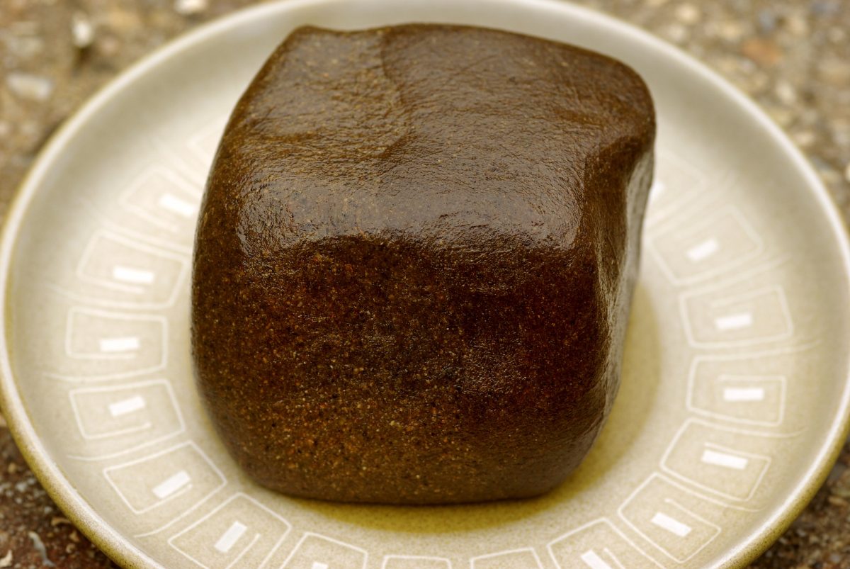 The use of guggulu in Ayurveda and how to prepare it | Ayurvedic herbal ...